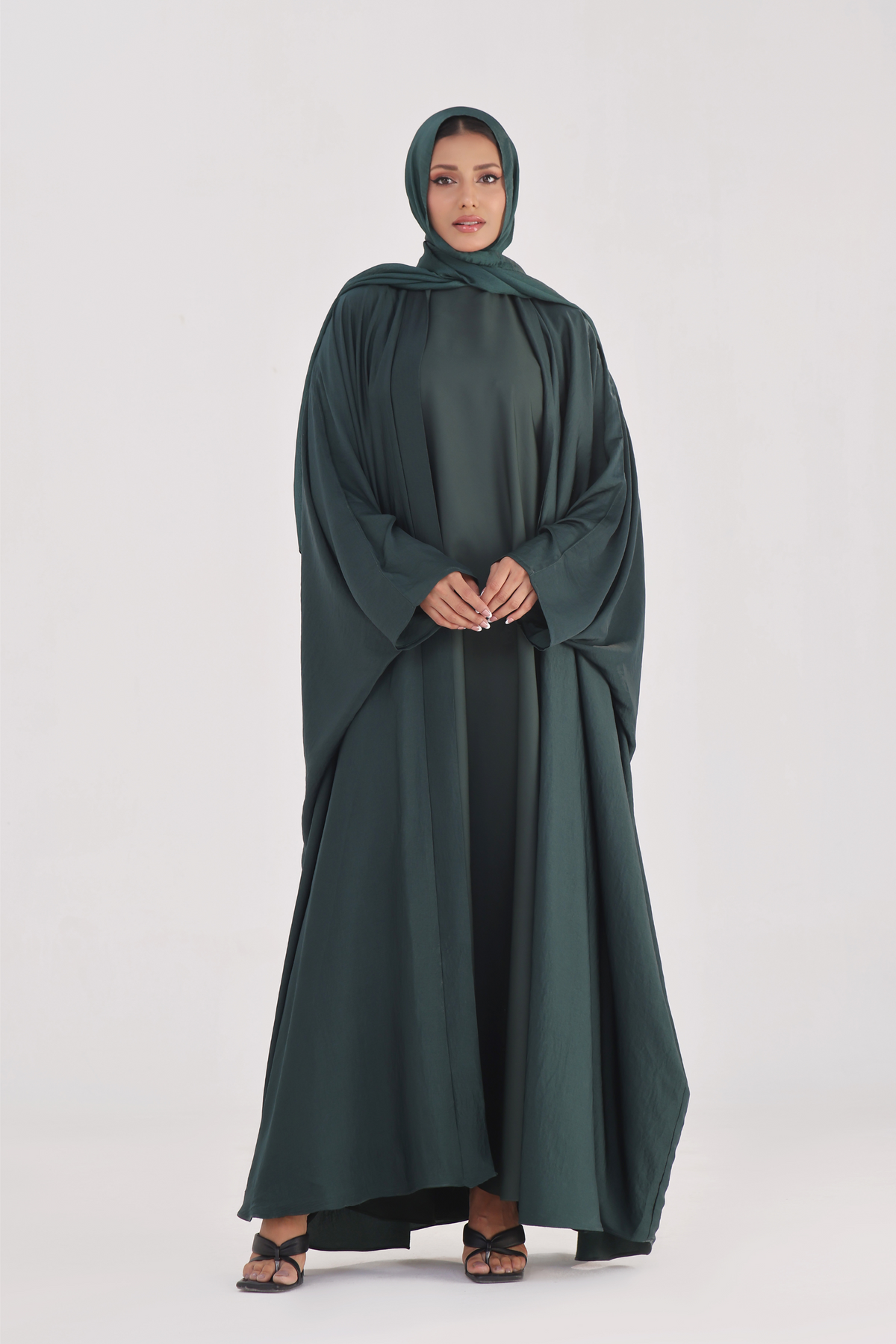 Luxe Layer Farasha Cut Abaya - Emerald – Hijab Heaven Co