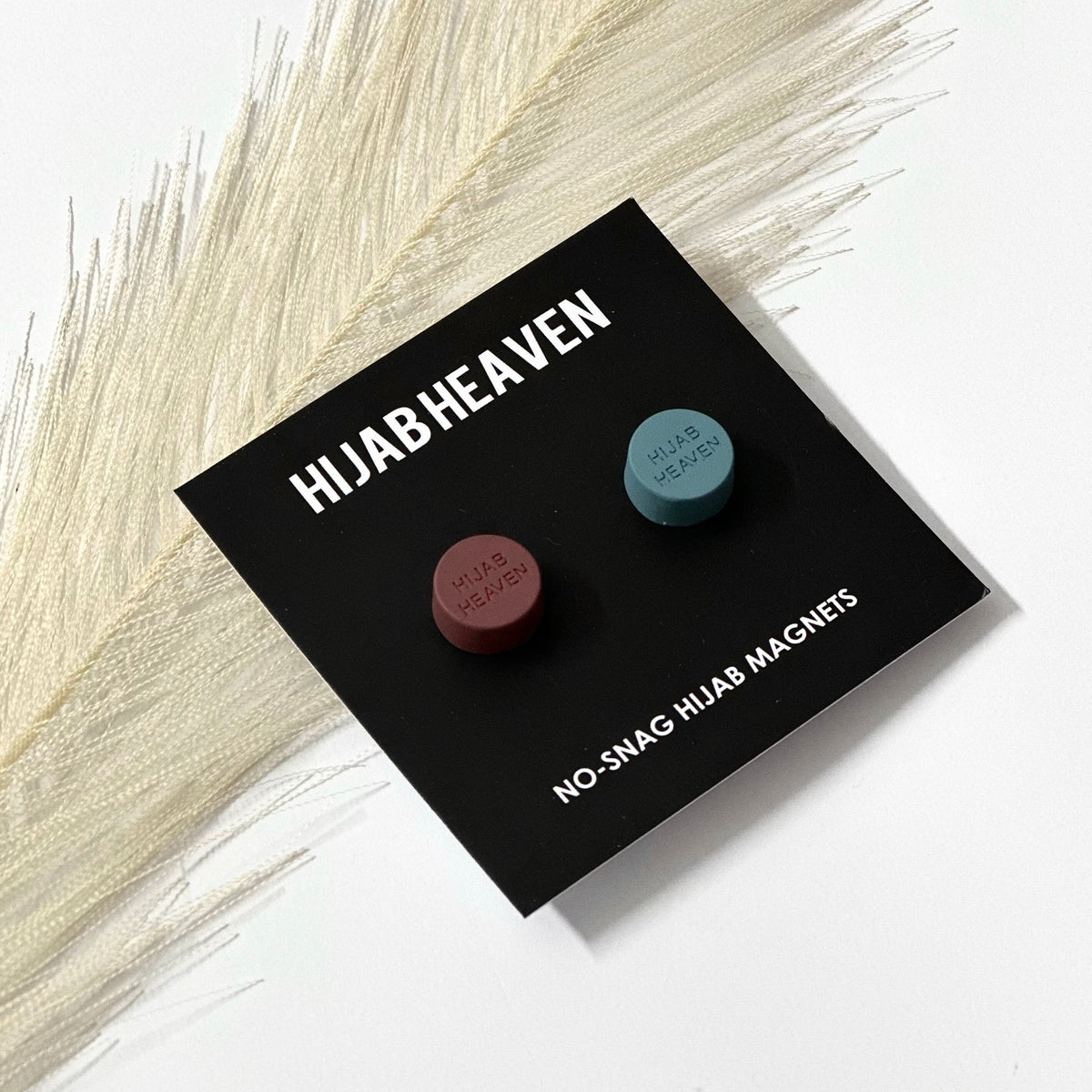 Mighty Hijab Magnet Pins Set - Berry Haze – Hijab Heaven Co
